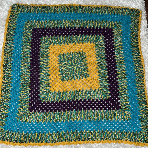 Bedding | Stunning Crochet Blanket | Poshmark